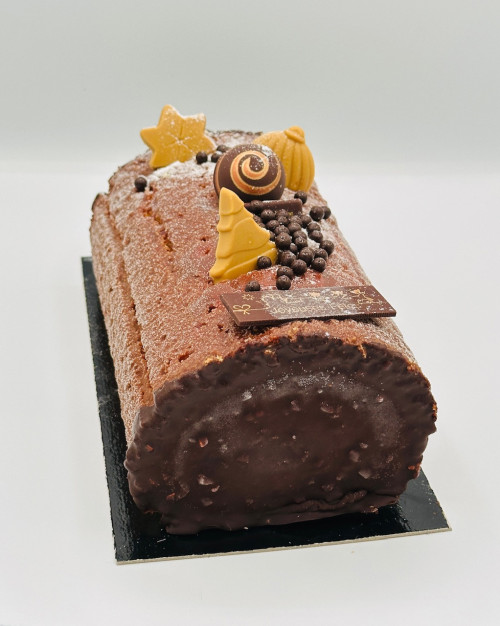 Bûche Chocolat Cœur Lait | La Forêt Noire